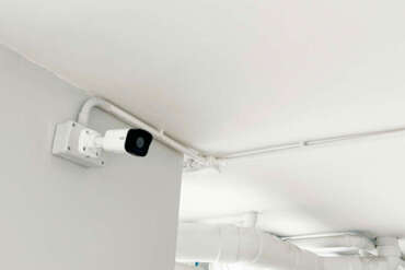 ติดกล้องวงจรปิด รับติดตั้งกล้องวงจรปิดไร้สาย ดูผ่านโทรศัพท์